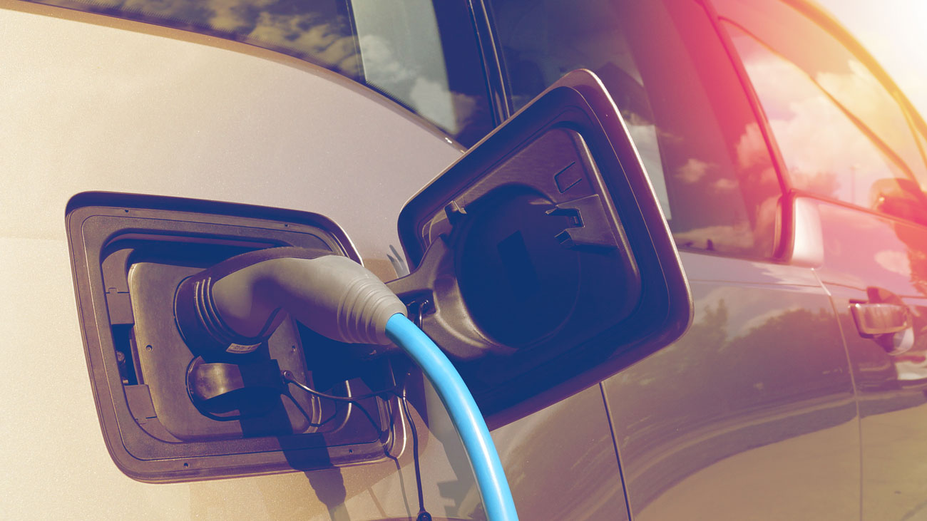 Advancing battery development for electric vehicles - DataPhysics ...